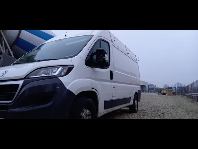 PEUGEOT PEUGEOT BOXER 2.2l 130cv occasion en vente à Bourg en Bresse ...